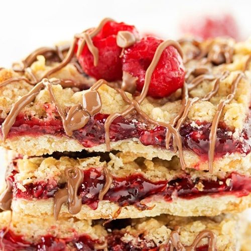 Skinny Raspberry Shortbread Bars - The Chunky Chef