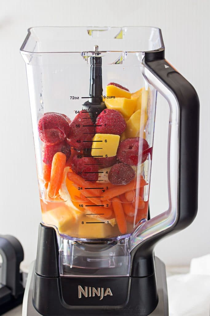 Tropical Carrot Smoothie - The Chunky Chef