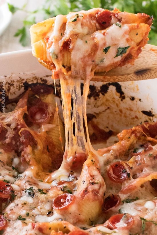 Freezer-Friendly Deluxe Pizza Stuffed Shells - The Chunky Chef