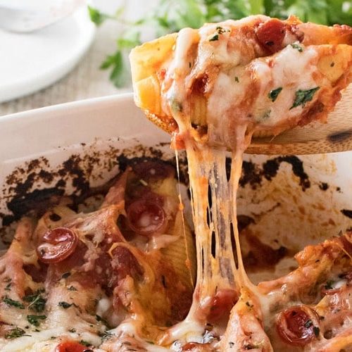 Freezer-Friendly Deluxe Pizza Stuffed Shells - The Chunky Chef