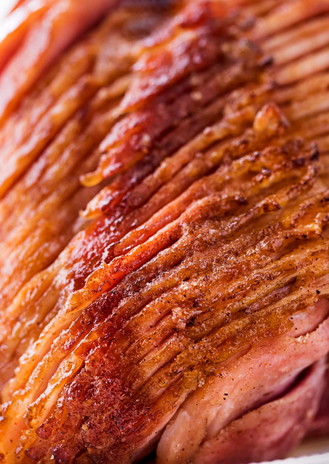 Copycat Honey Baked Ham Recipe (holiday recipe) - The Chunky Chef