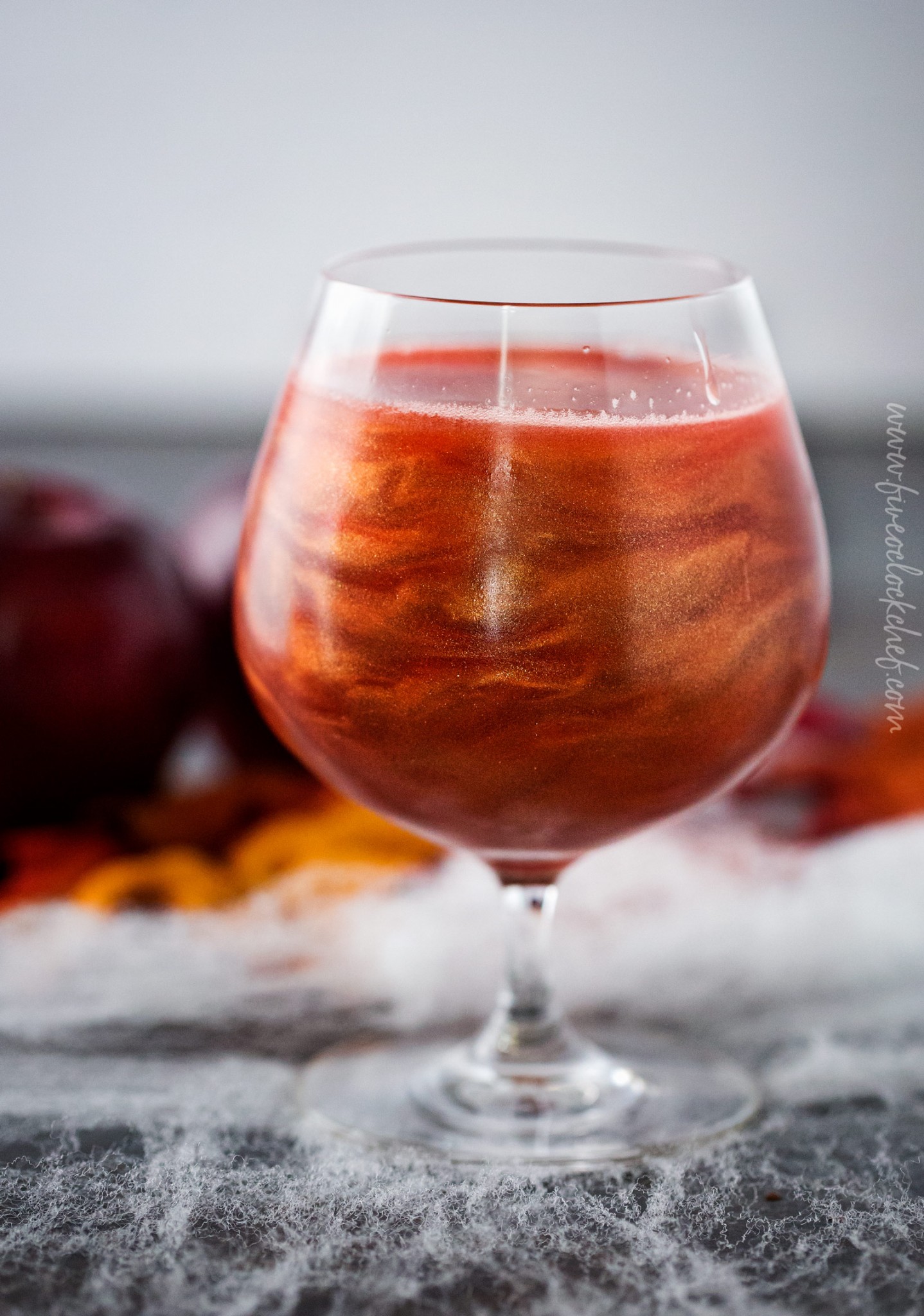 Poisoned Apple Cider Cocktail The Chunky Chef