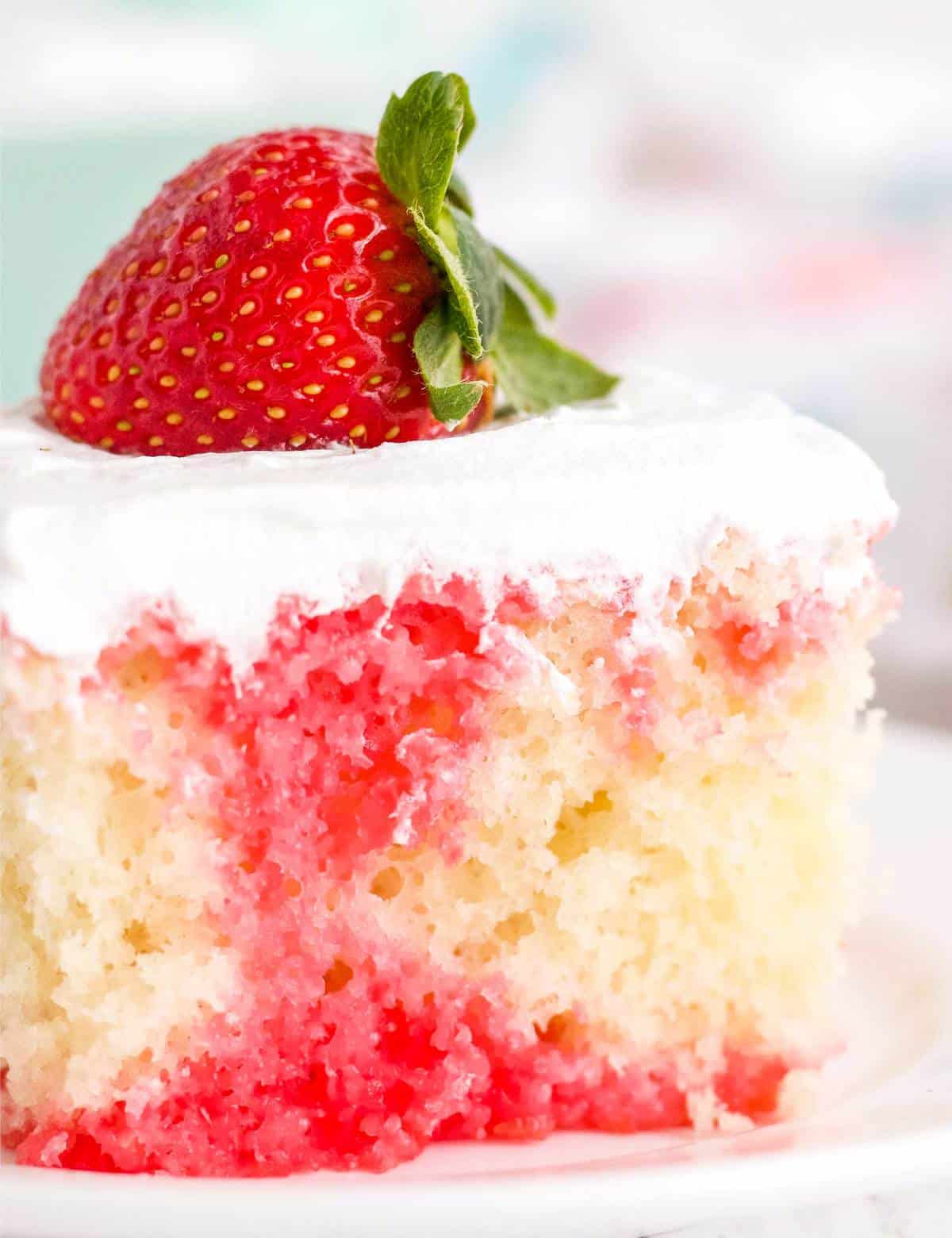 Easy Strawberry Jello Cake Recipe | Deporecipe.co