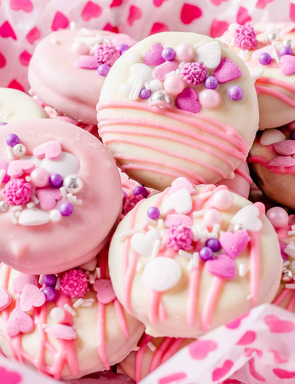 Chocolate Covered Oreos - The Chunky Chef