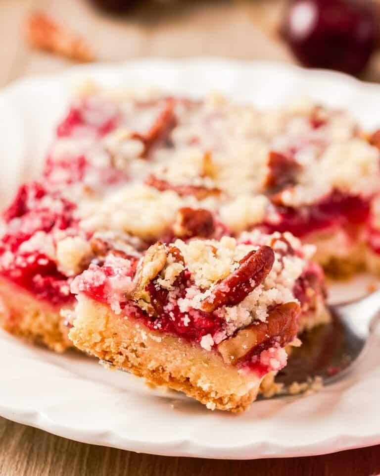 Easy Cherry Pie Bars - The Chunky Chef