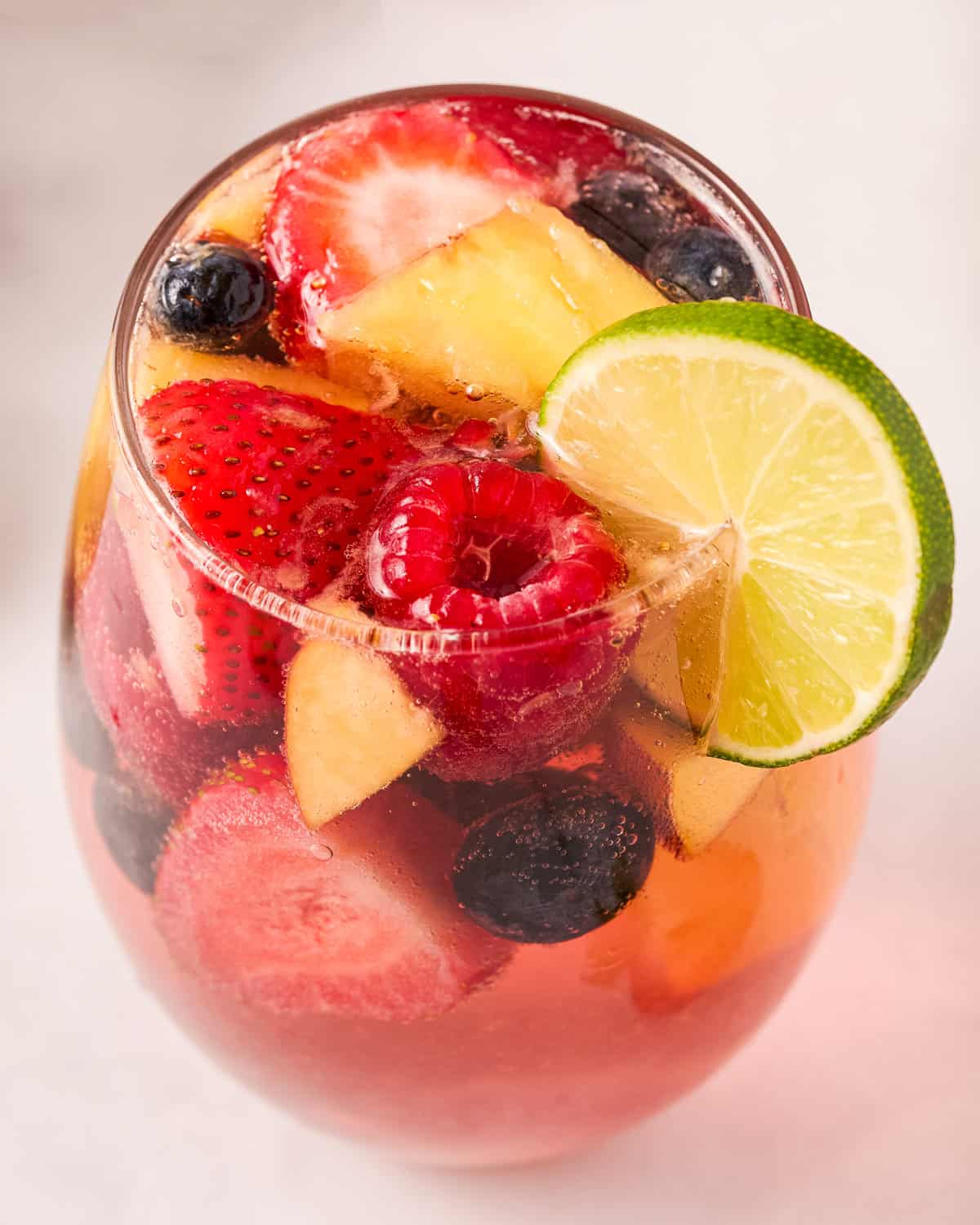 Sweet Moscato Sangria - The Chunky Chef