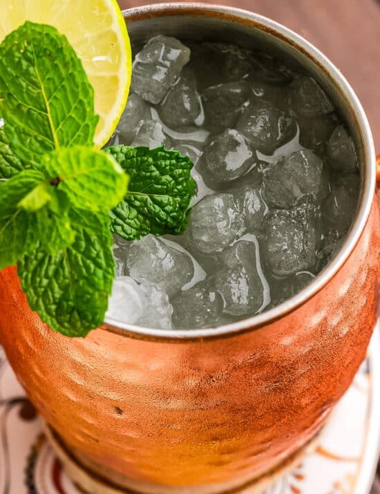 Classic Moscow Mule Cocktail - The Chunky Chef