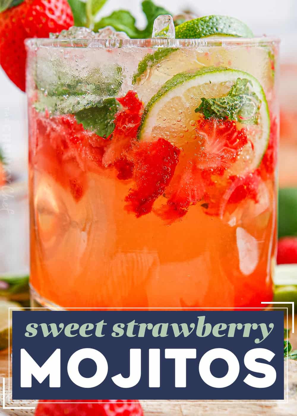 Strawberry Mojito Recipe - The Chunky Chef