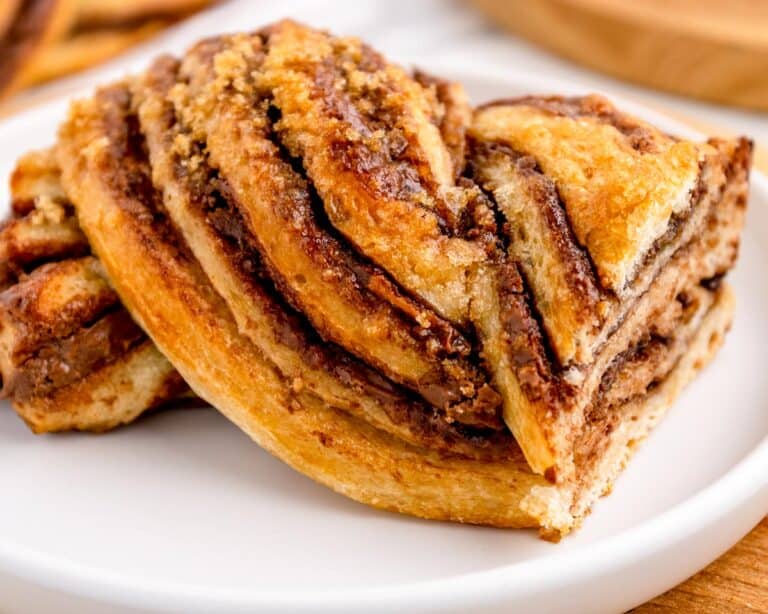 Easy Nutella Pastry Twists - The Chunky Chef