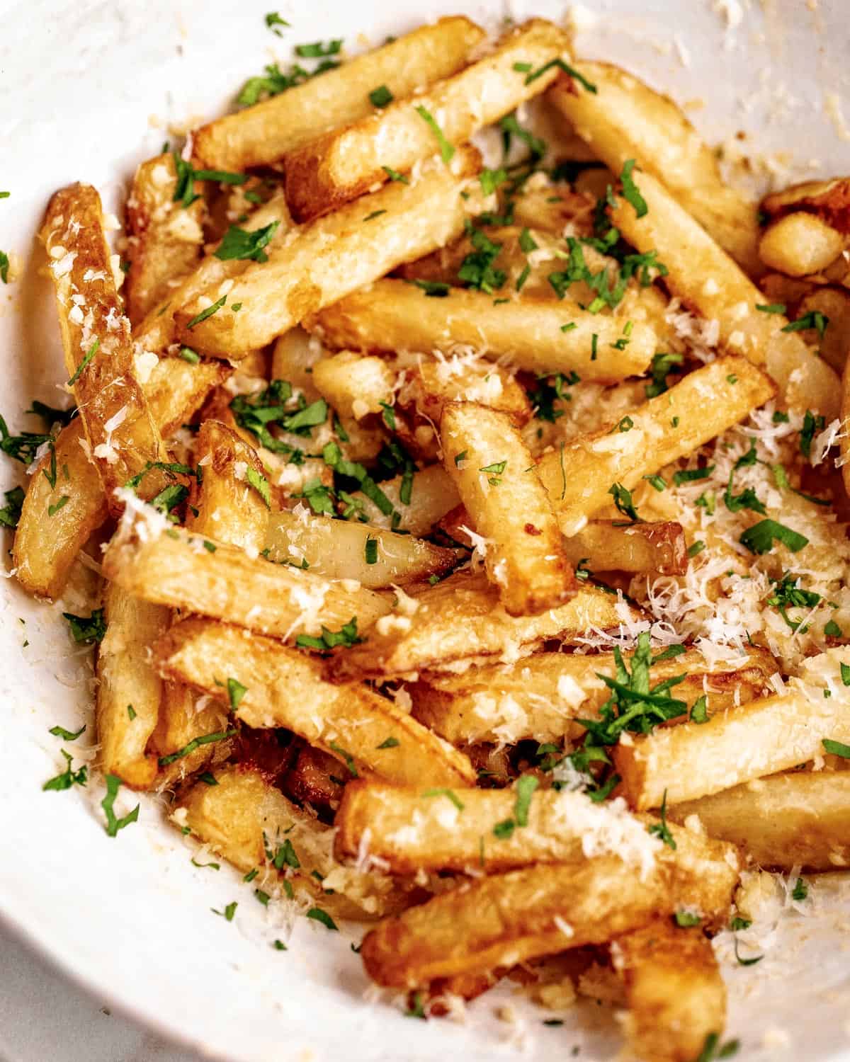 Air Fryer Garlic Parmesan French Fries - The Chunky Chef