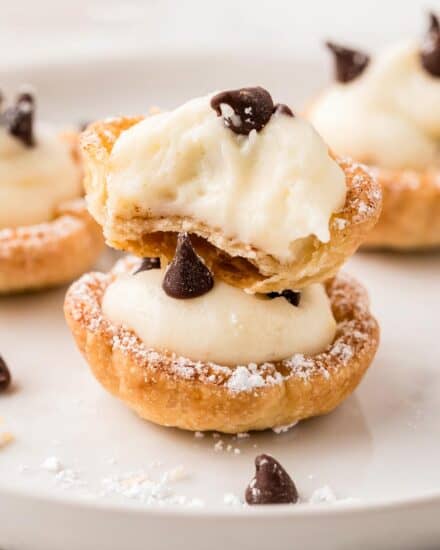 Mini Cannoli Cups - The Chunky Chef